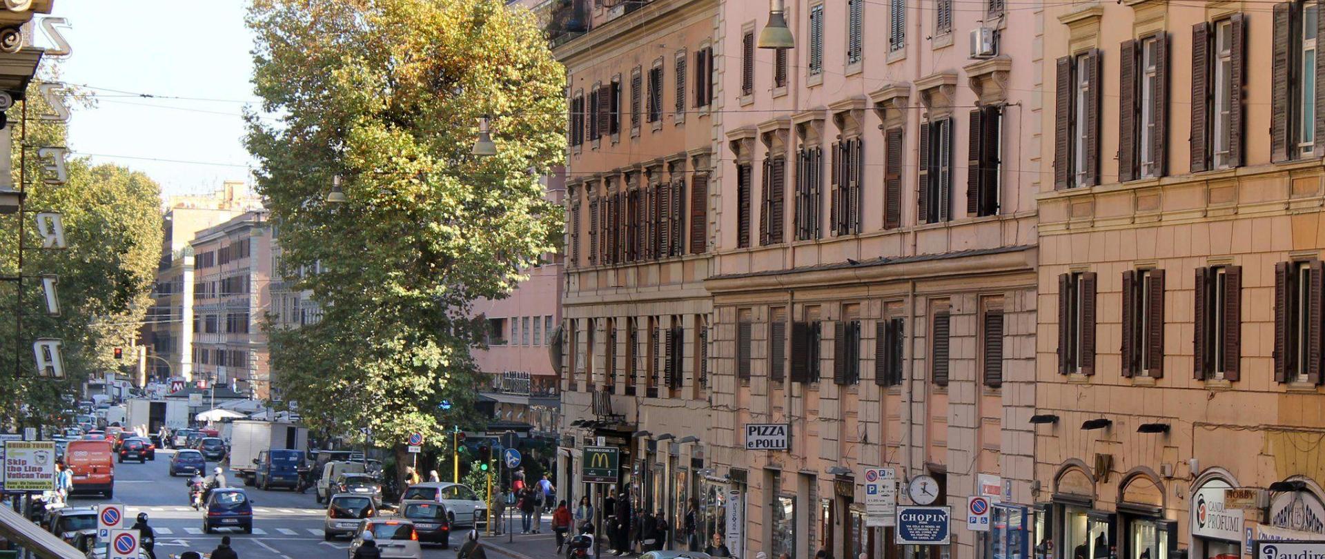 Vatican Santamaura 39 - Roma - Italia