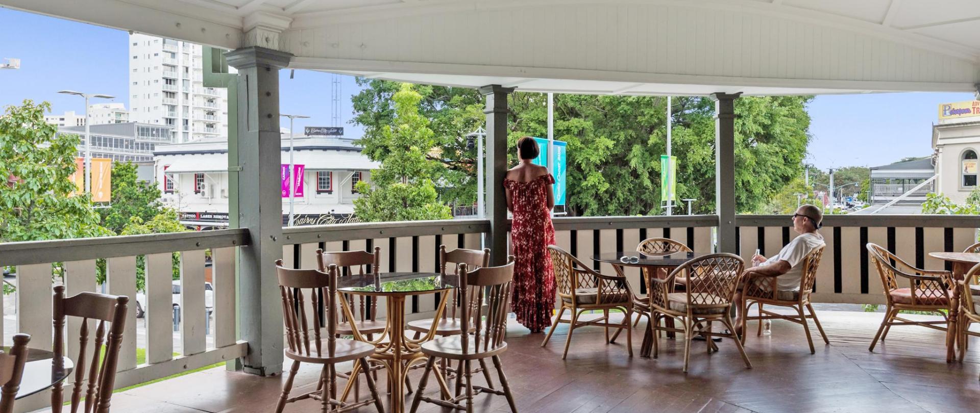 Hides Hotel |Cairns Hotel – Hides Hotel – Cairns – Australia